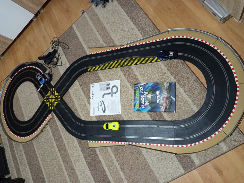 Raceto Win Hornby sport elektricna staza