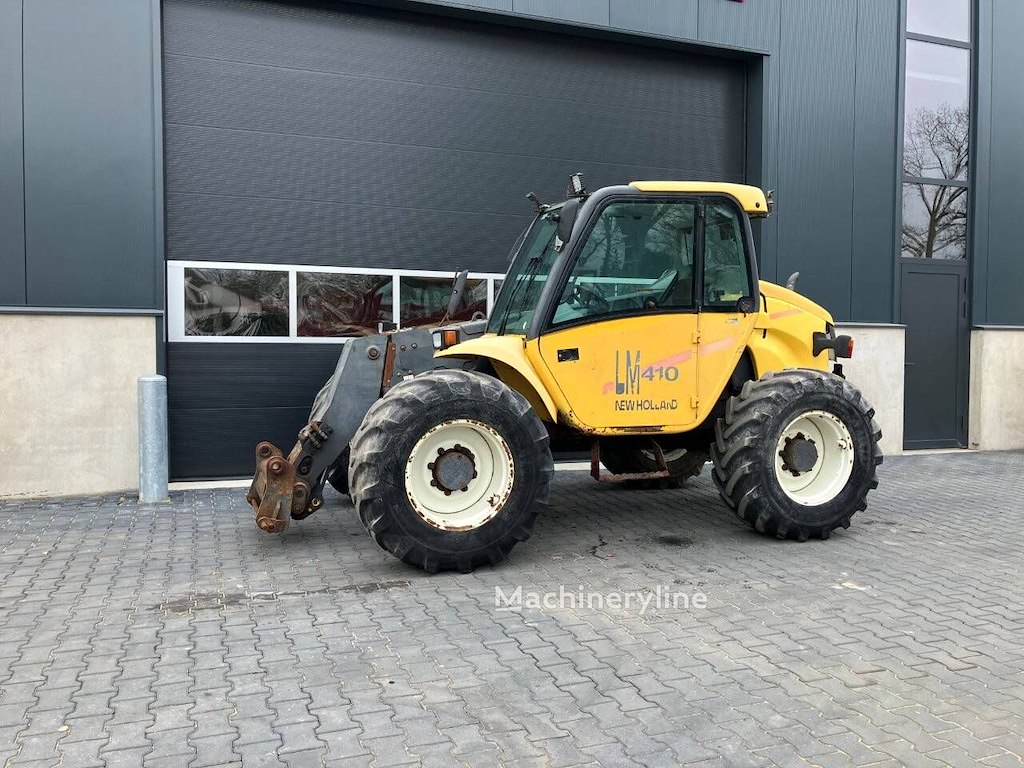 Prodaje se New Holland LM410 teleskopski utovarivač na aukciji
