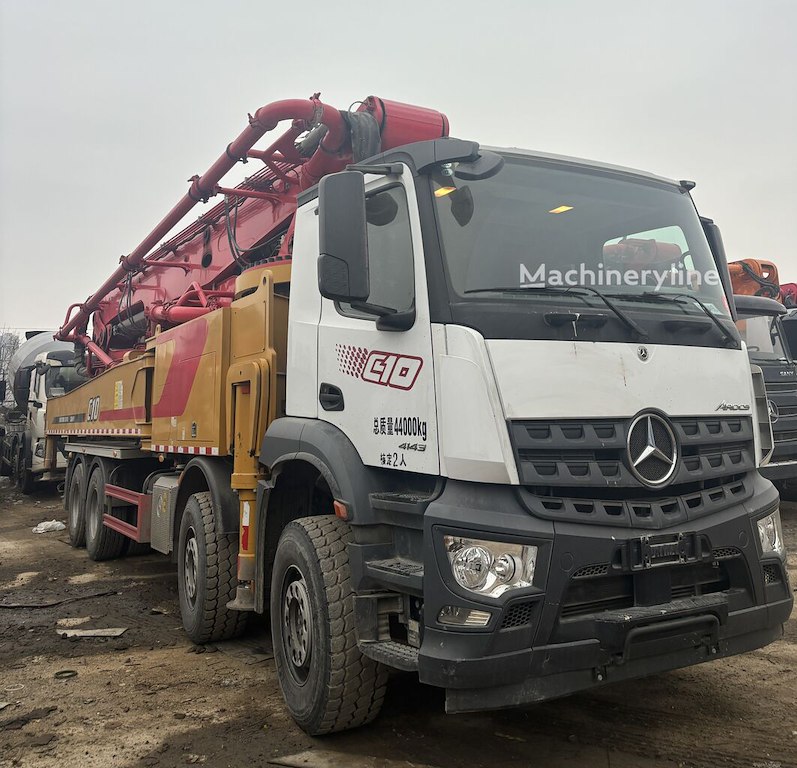 Sany na šasiji Mercedes-Benz Arocs 4143 pumpa za beton