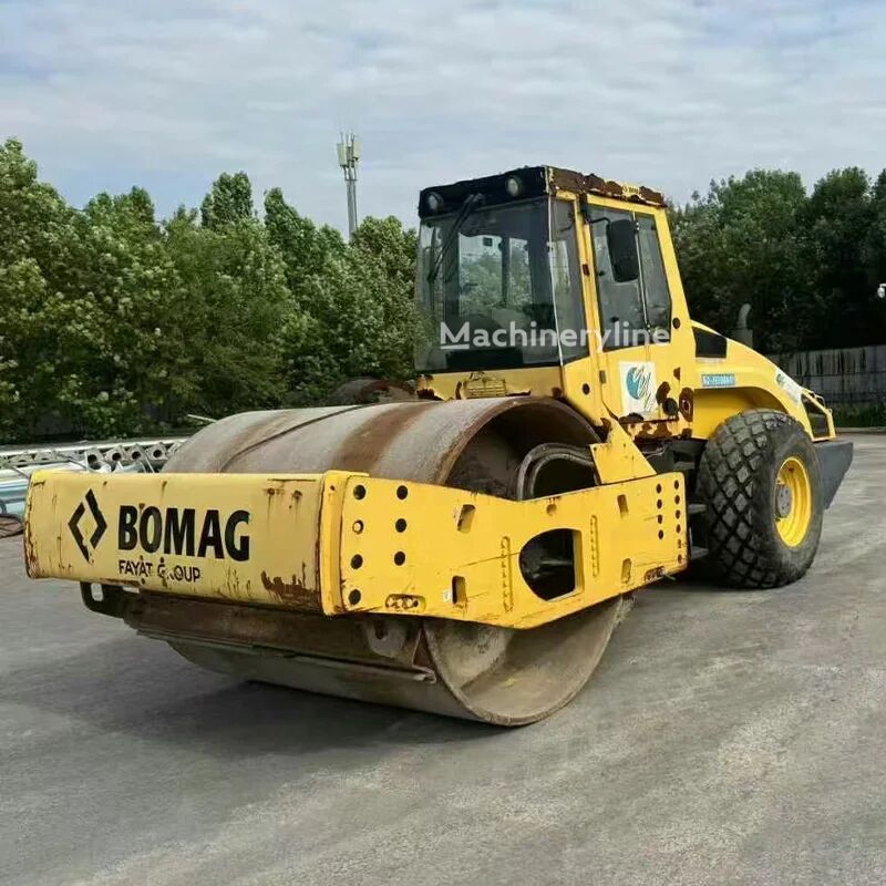 BOMAG BW220D-5 20ton kompaktor s jednim valjkom