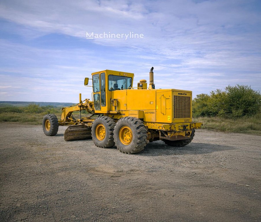 Komatsu GD705A grejder