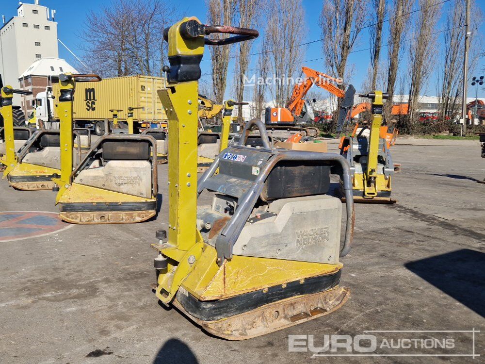 Prodaje se Wacker Neuson DPU6555HE vibro ploču na aukciji