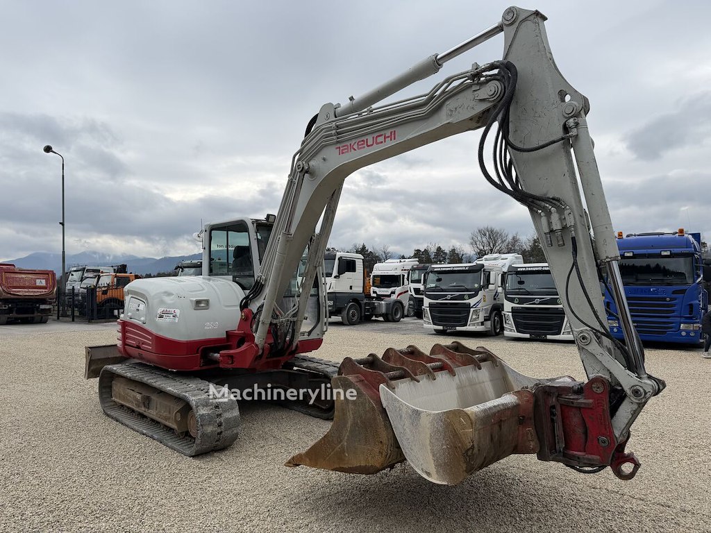 Takeuchi TB290 midi bager