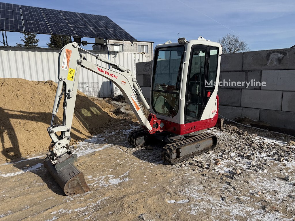 Takeuchi TB216 mini bager