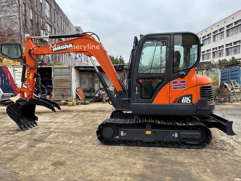 Doosan DX60 mini bager