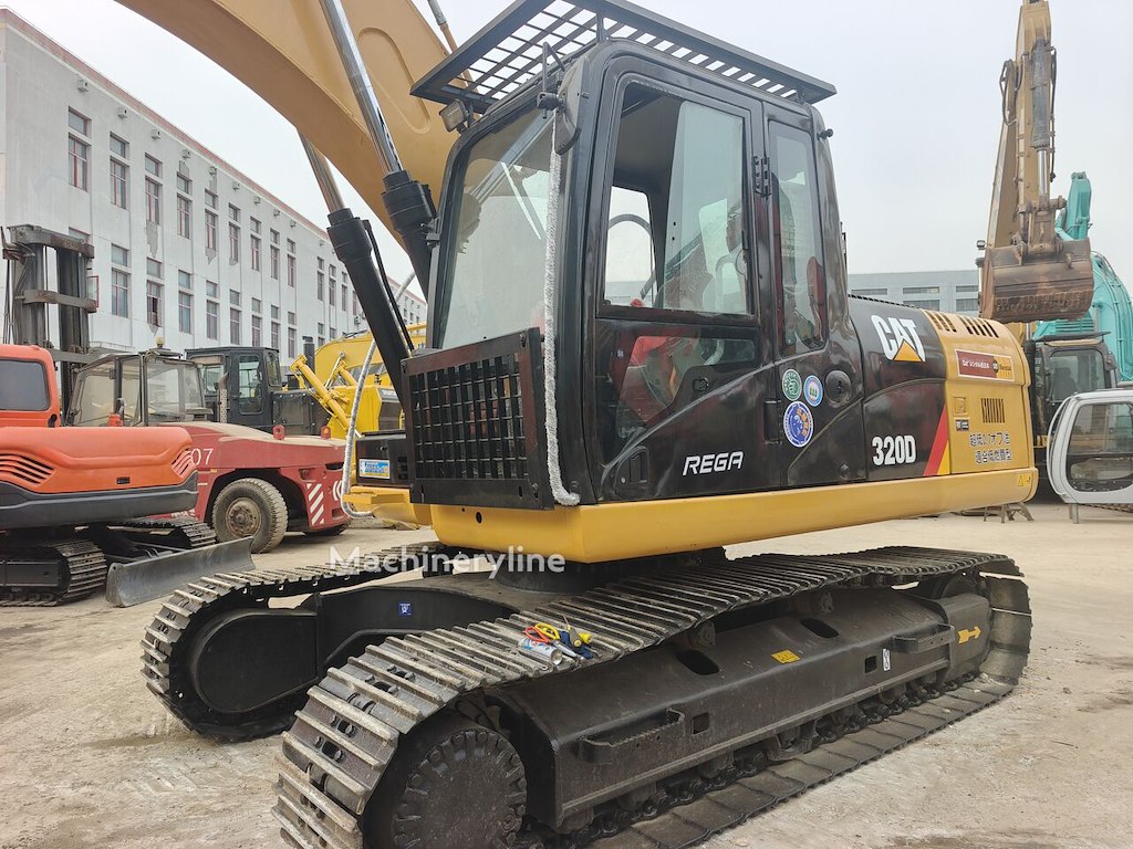Caterpillar 320D bager guseničar