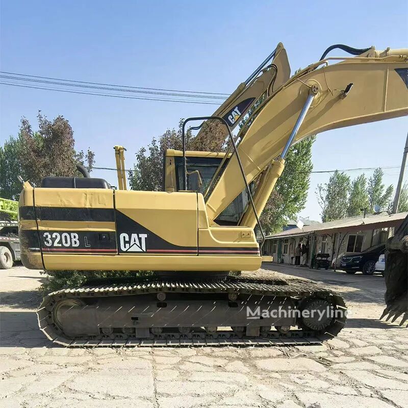 Caterpillar 320BL bager guseničar
