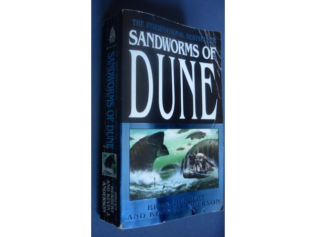 SANDWORMS OF DUNE - Brian Herbert