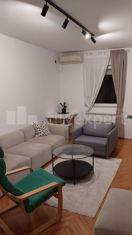 Stan za izdavanje BEZ PROVIZIJE: Dvosoban, 50m², Bregalnička, Zvezdara - 700€