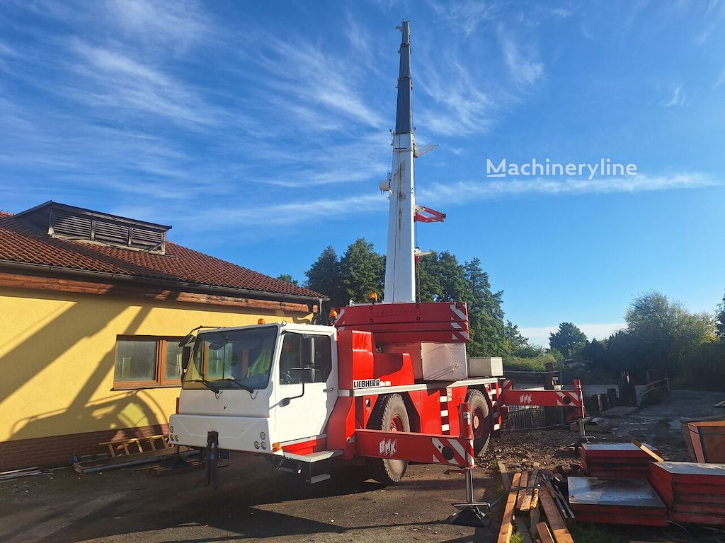 Prodaje se Liebherr LTM 1030-2.1 4X4 dizalicu za sve terene na aukciji