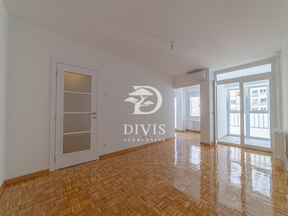 Bulevar Mihajla Pupina, Dvosoban stan na prodaju, 55m2, 240.000€