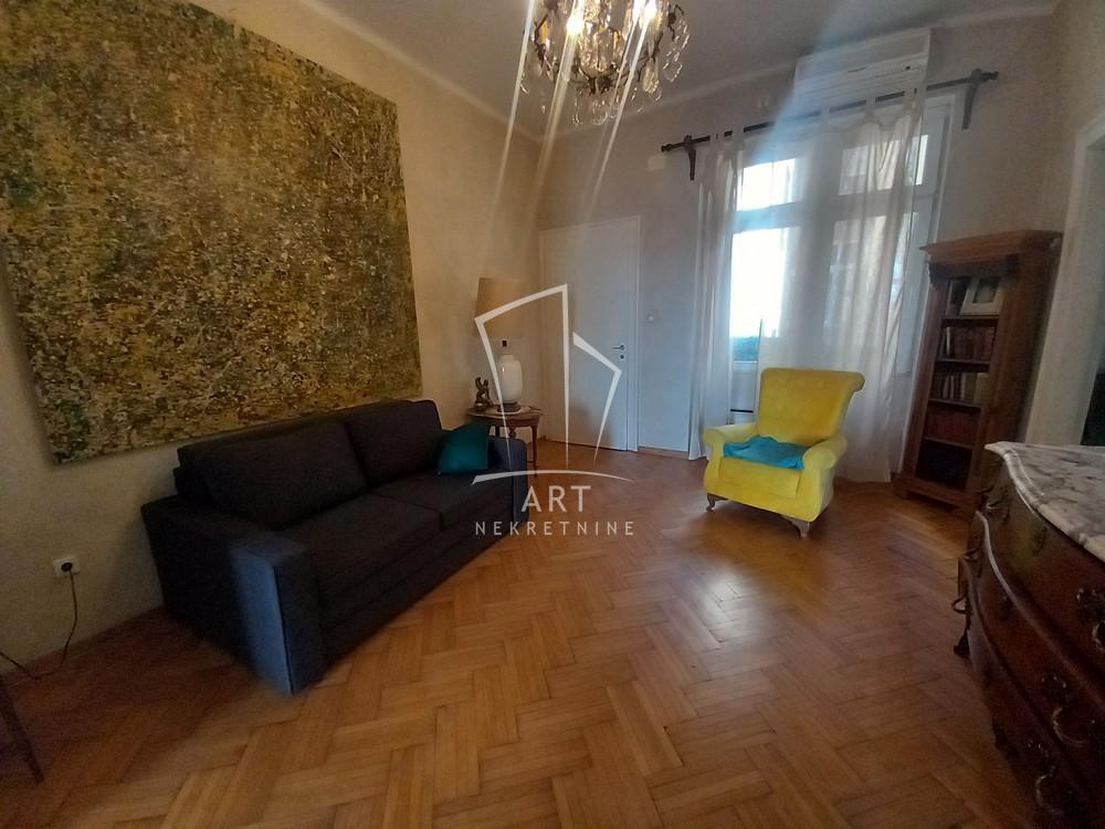 Kralja Milana, Trosoban stan za izdavanje, 80m2, 900€