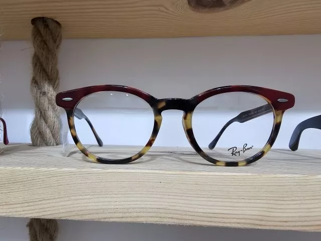 RAY BAN ŽENSKE NAOČARE ZA VID MODEL 4