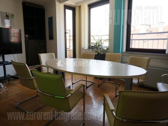 #24800, Izdavanje, P.P., KNEZ MIHAILOVA, 1500 EUR