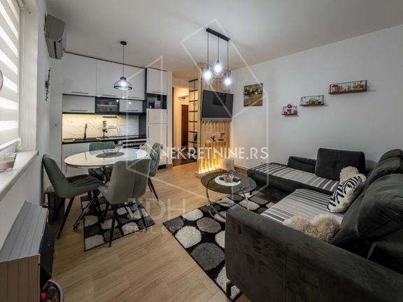 Mirijevo 1.5, 40m2 sa dvorištem/ terasom 18m2