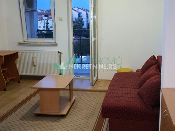 Stanovi,NOVI SAD,DETELINARA NOVA,kv: 28.00, € 250, ID: 9101908