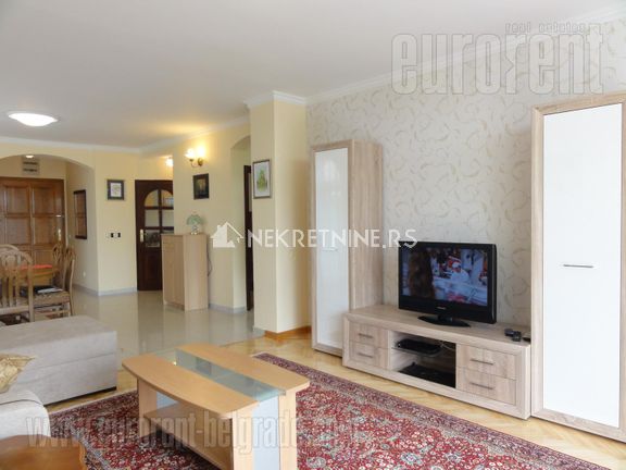 #10226, Izdavanje, Stan, DEDINJE, 1500 EUR