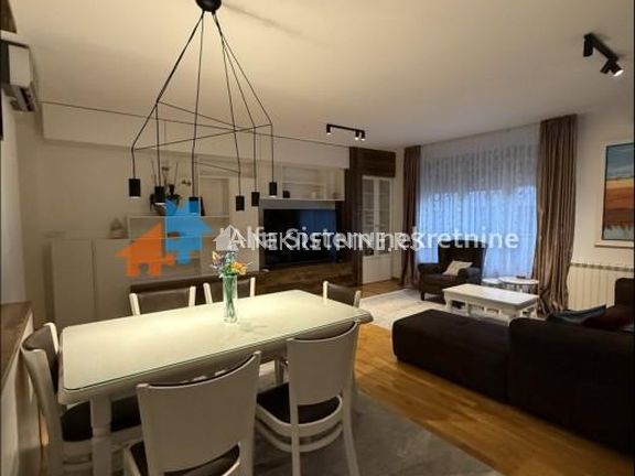 Voždovac, Lekino brdo, 4.0 stan, 108m2, 1600 EUR, ID 53022