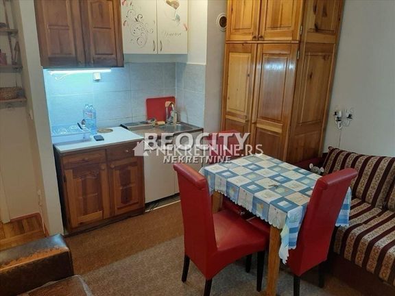 Voždovac, Voždovačka crkva, Vitanovačka, 0.5, 21m2, 89500EUR