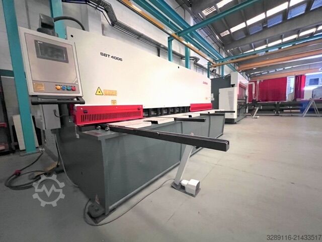 CNC hidraulična presa za savijanje
DURMA AD-R 40175