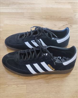 Adidas Spezial crne 45 1/3