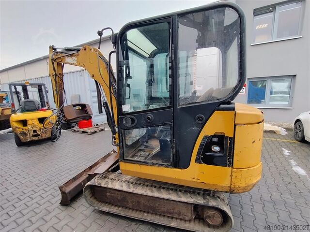Mini bager
Caterpillar 302.5C