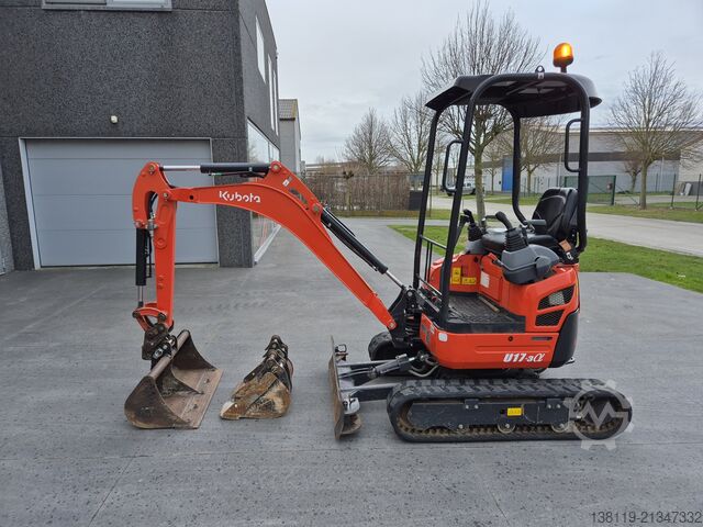Mini bager
kubota U17-3α