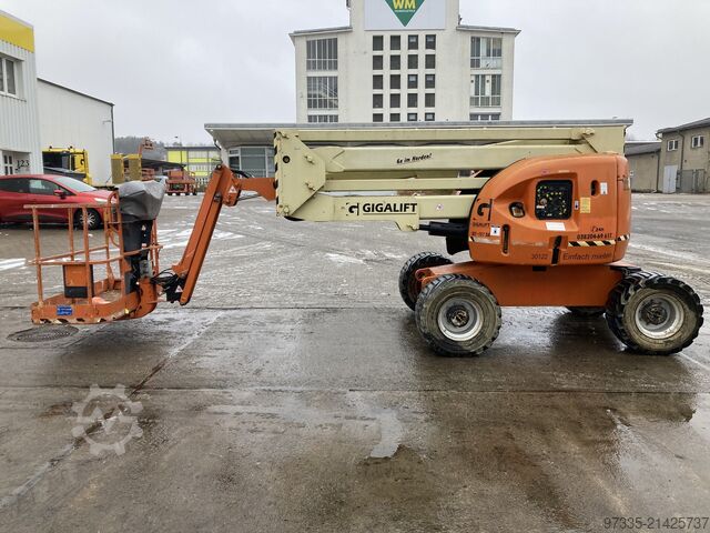 Mobilna radna platforma
JLG 450 AJ (30122)