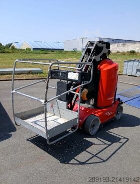 Teleskopska radna platforma
Manitou 100 VJR Teleskopmastbühne Elektro 9,85 m