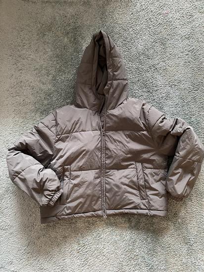 Oysho maslinasto zelena jakna sa kapuljačom