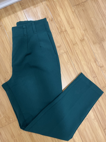 Duboke pantalone 36