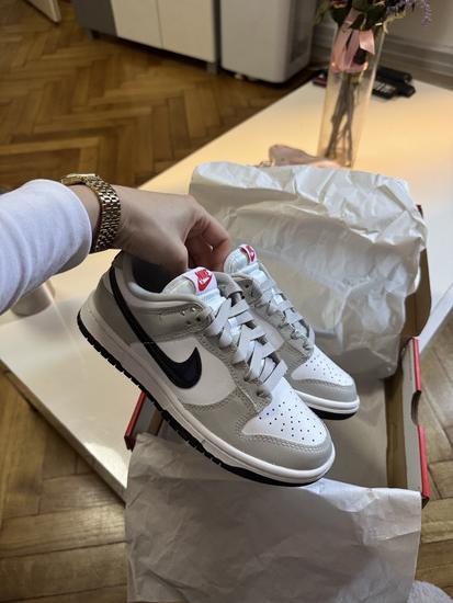 Nike dunk low zenske patike