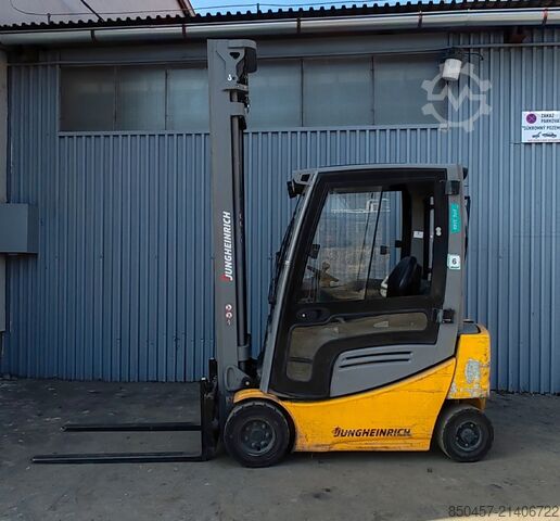 Електрични – 4 точка
Jungheinrich EFG 316k 6.8m/ 3797mh