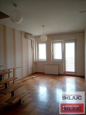 FutoŠka Pijaca, 81m2, četvorosoban! Duplex