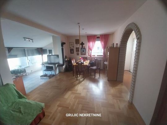 Kuca na prodaju 200m2,5 Ari plac,Palilula,Krnjaca