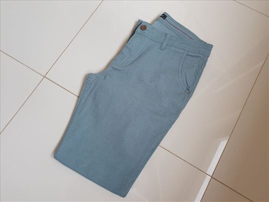Rodi jeans br. 34 Novo!
