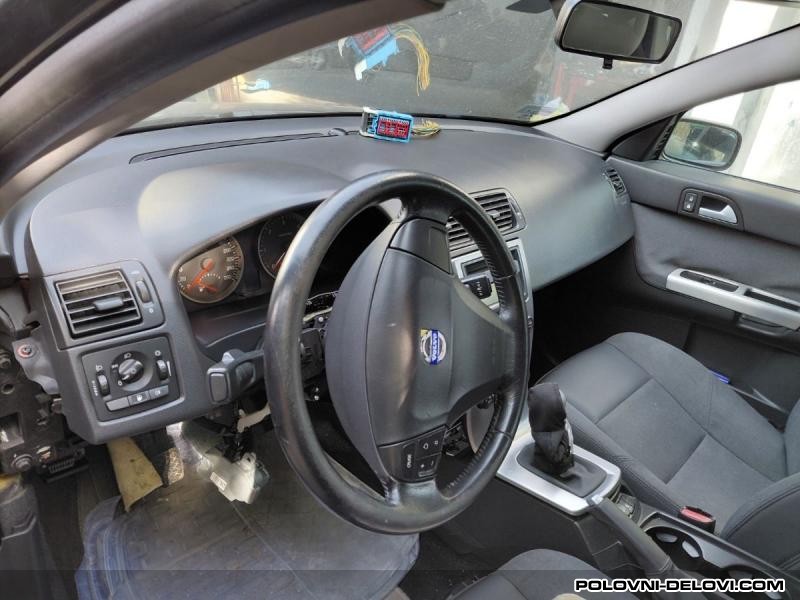 Volvo V50 2.0d Kompletan Auto U Delovima