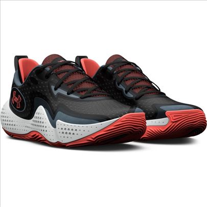 Under armour spawn 5 vel. 47 (30,5cm)
