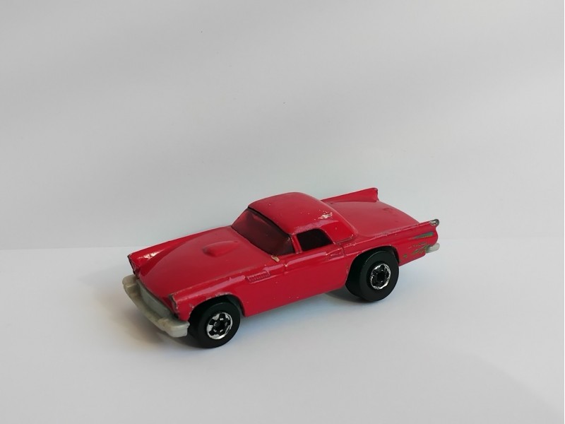 Hot Wheels `57 Ford T-Bird