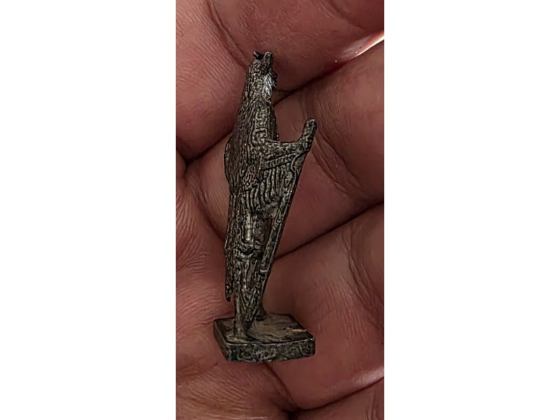 Stara kinder figura indijanac