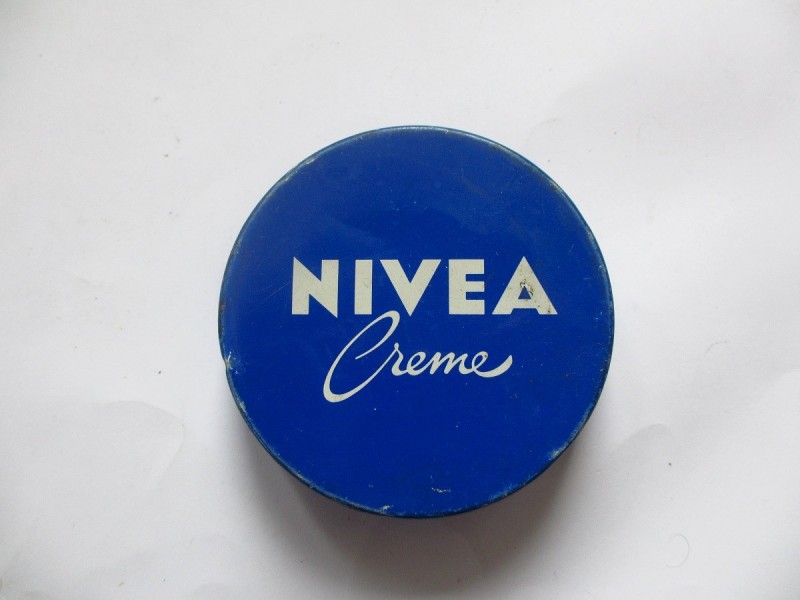 NIVEA krema made in Jugoslavija (Yugoslavia) metalna