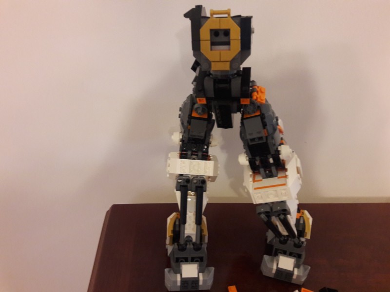 Ninjago Cole's Titan Dragon Mech
