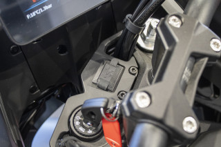 QJMOTOR SVT 650X