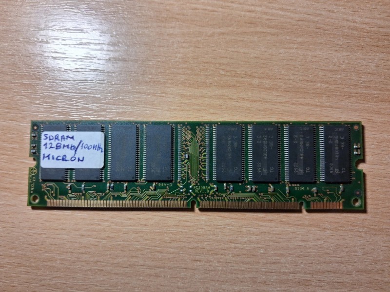 Micron 128MB SDRAM PC100 – CL2 (Retro)