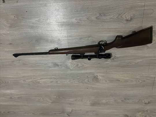 Na prodaju karabin 8x57