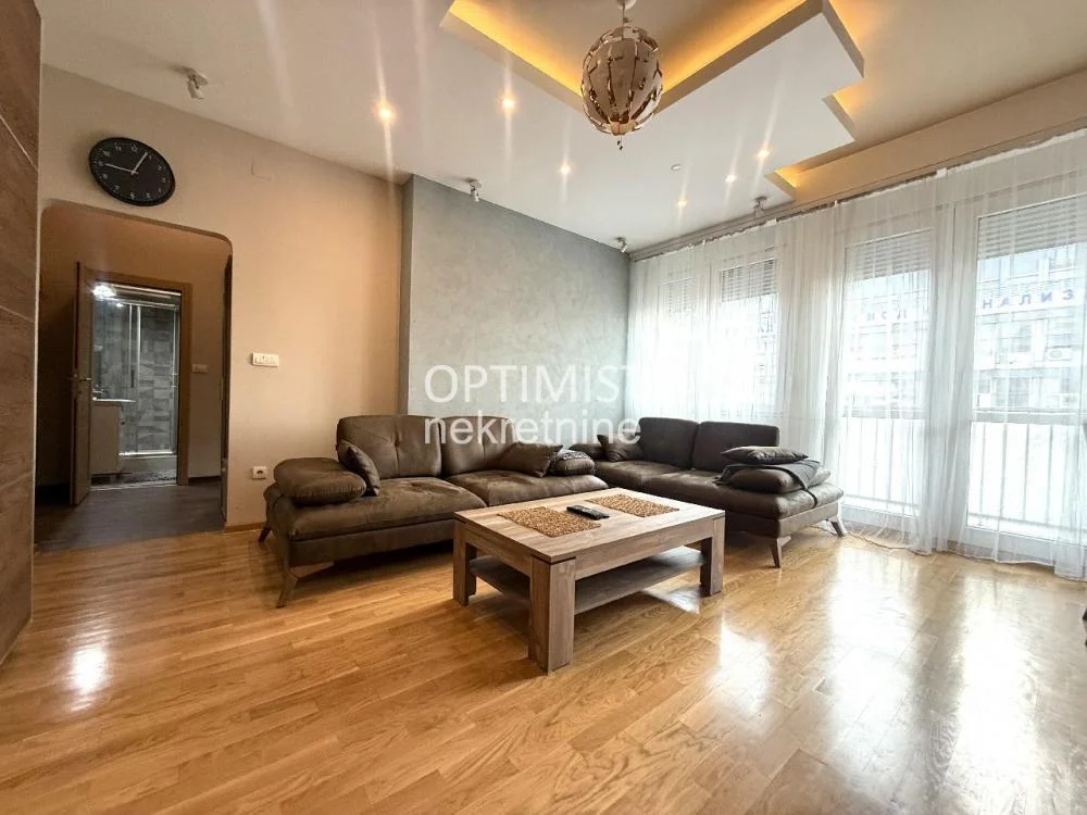 London | Stari grad | 45+terasa ID#3362
730 €