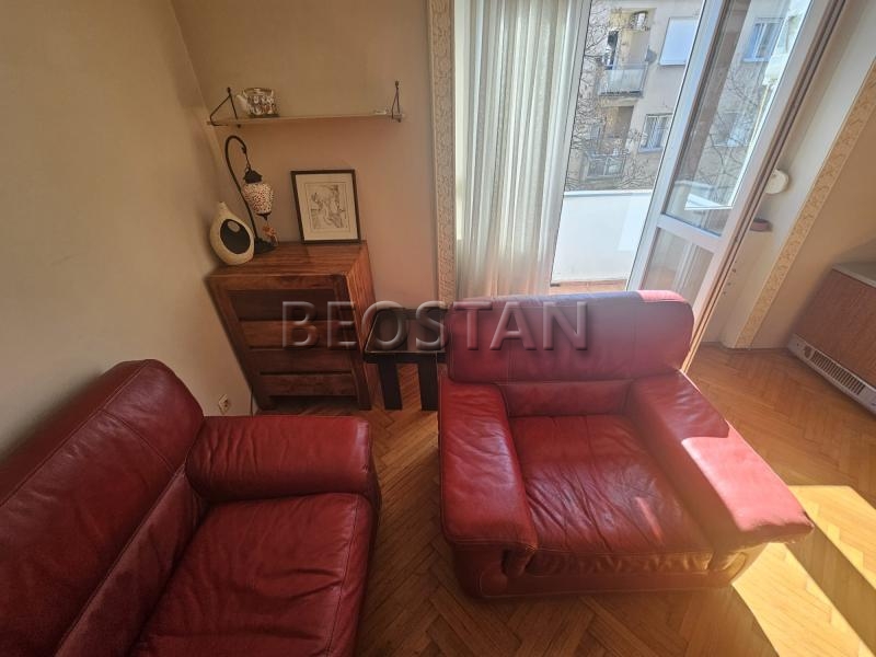 Zemun - Karadjordjev trg #66434
500 €
