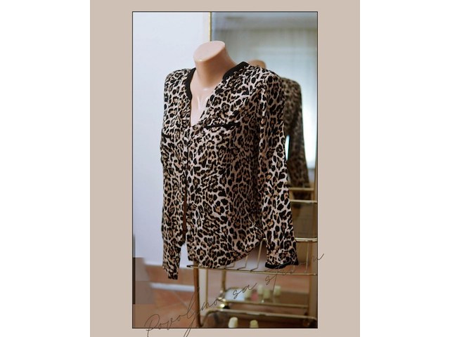 3.5. Animal print M ženska bluza