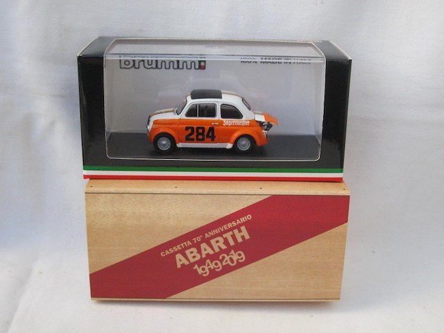 1:43 brumm fiat 695SS abarth