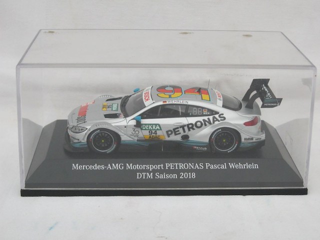 1:43 spark mercedes C63 AMG DTM